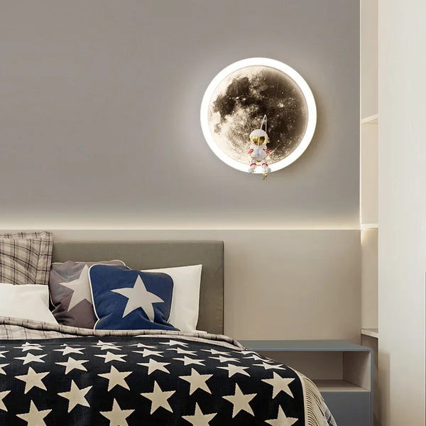 MoonBeam - LED Mond Wandleuchte – LumenDecor